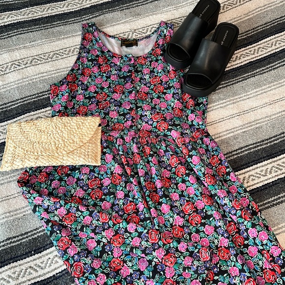 Eddie Bauer | Dresses | Vintage Eddie Bauer Floral Maxi Dress Buttons Pockets 9s Cotton Comfy ...